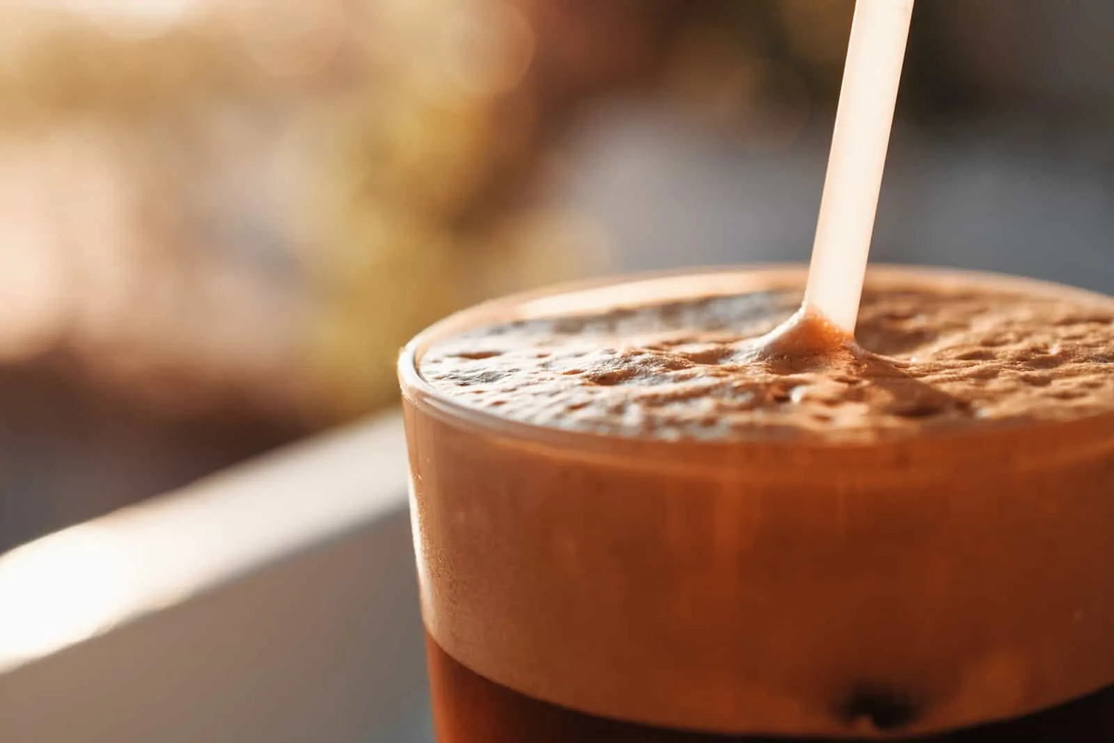 Frappe vs. Latte – What Are The Differences and How are they made ...