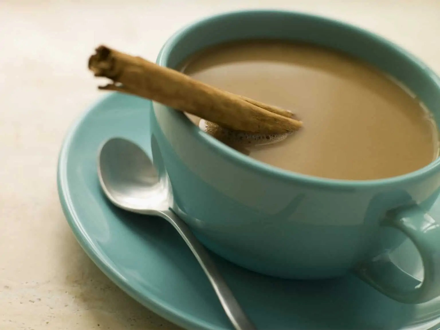 What is Café con Leche? Is it just a Fancy Caffe Latte? - dripped.coffee